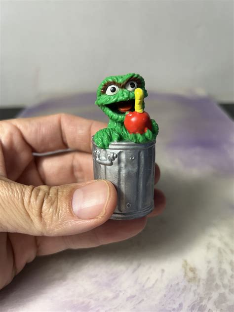 Vintage Applause Sesame Street Oscar The Grouch Figure Pvc Cake Topper