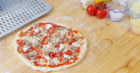 Sausage And Red Pepper Pizza Forno Bravo Authentic Wood Fired Ovens