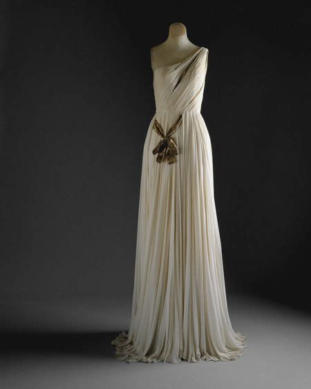 The Model As Muse Embodying Fashion The Metropolitan Museum Of Art