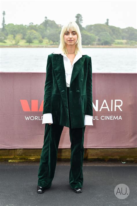 Bebe Bettencourt Feet