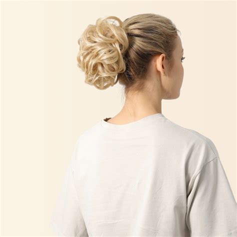 Effortless Boho Messy Bun Hairstyle With Ease Juvabun Hair Extension