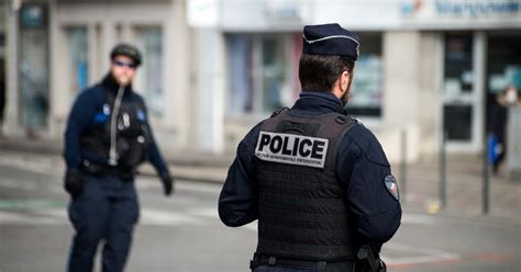 Val Doise Un Homme Mortellement Poignardé Sur La Voie Publique