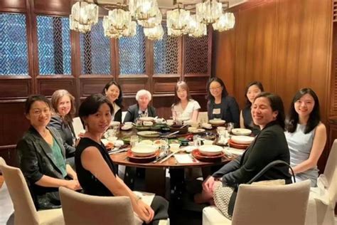 葉倫對中國官員3次鞠躬被美國人罵軟弱 與她晚餐的中國女性學者被小粉紅罵「漢奸」 Yahoo奇摩汽車機車