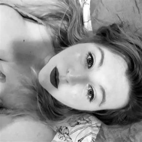 Bubbles0000 Live Manyvids
