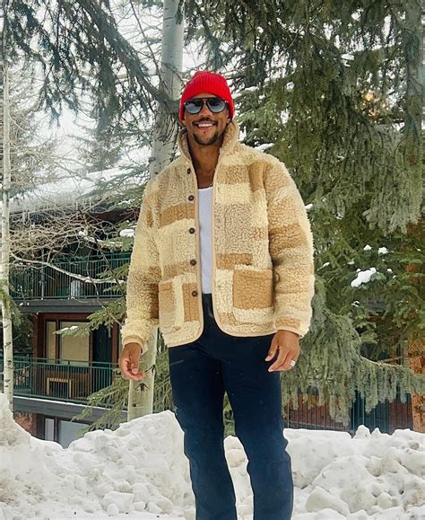 Sterling Walker Sterlingdwalker • Instagram Photos And Videos