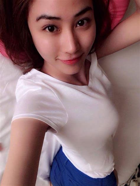 Naked Ngan Khanh In The Viet Nam Personal Show