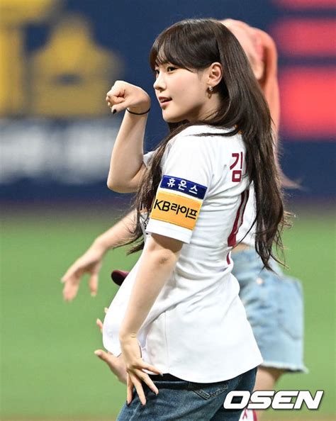 케플러 김채연깜찍한 고양이 사진