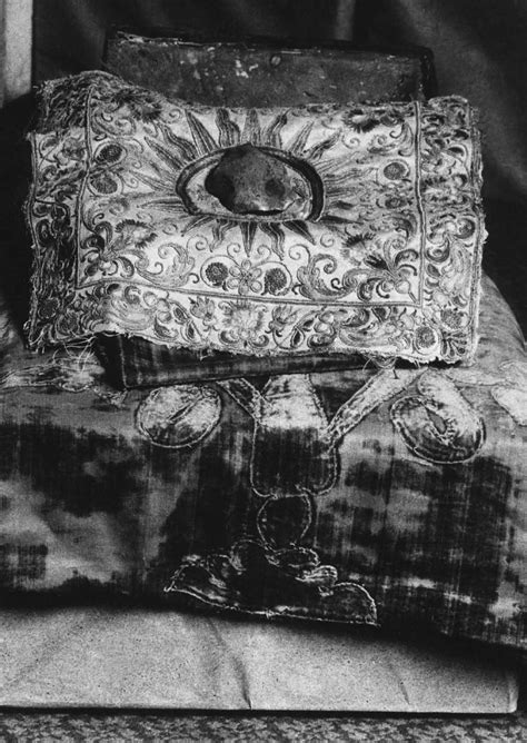 Картина рериха камень чинтамани 66 фото