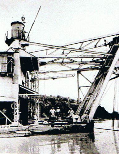 A Tin Dredger Ipohworlds World