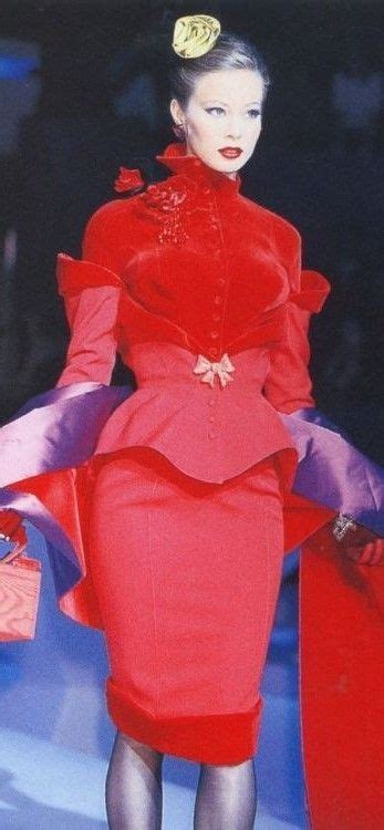 Pin By Ivana Lm On Thierry Mugler Couture Fashion Runway Fashion French Fashion Designers