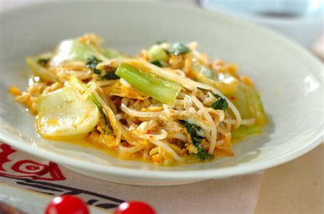 とじても炒めても絶品！チンゲン菜と卵のおすすめレシピ12選 Macaroni