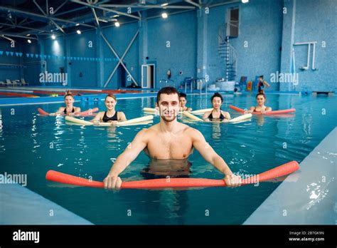 Female Group Hi Res Stock Photography And Images Alamy