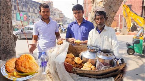 Street Unlimited Aloo Kachori Eating Challenge No One Can Eat 25