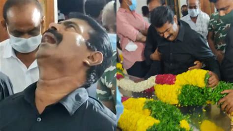 Seeman Breaks Down After Seeing His Fathers Mortal Remains Ulagam