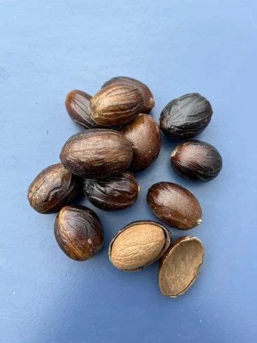 Organic Nutmeg Shell At ₹ 370kg In Kolkata Id 2855673045891