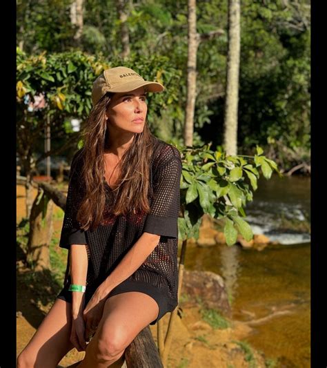 Foto Deborah Secco Está Matando A Saudade Dos Seus Fãs De Seus Já