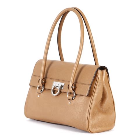 명품시계베르사체 20대여자명품가방추천 라프로메스