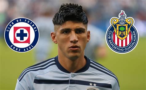 ¿chivas O Cruz Azul Alan Pulido Habría Tomado Una Decisión Sobre Su