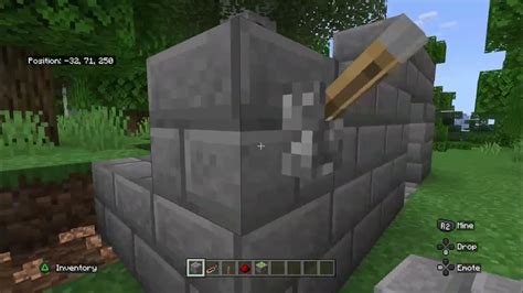 How To Build Easy Piston Door In Minecraft Youtube