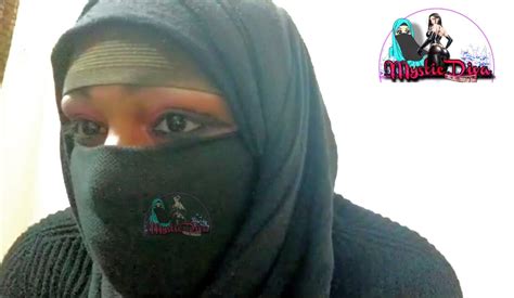 Indian Niqab Crossdresser Checking Her Curves Shemale Arab Porn Feat Mystic Diva Xhamster