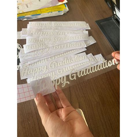 Jual Stiker Pita Satin Happy Graduation Khusus Warna Putih Stiker