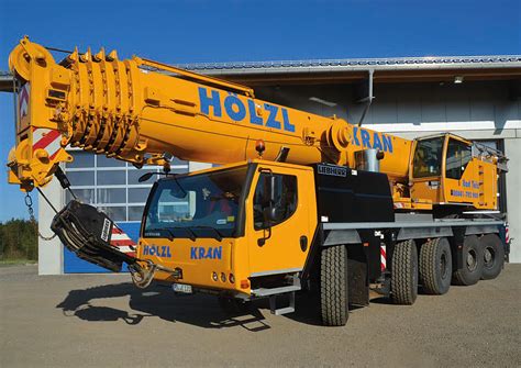 Teleskop Mobilkran 130to HÖlzl Kran Gmbh