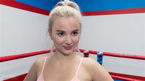Sonya Vs Lora Underground Title Match Lady2fight