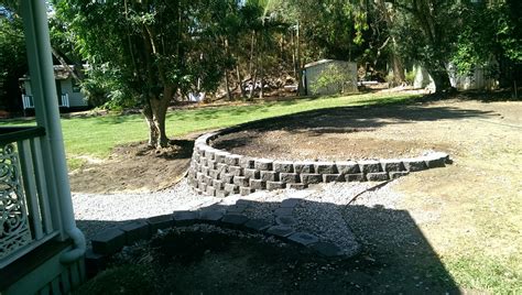 Domestic Landscape Link Block Retaining Wall Stairs Drainage