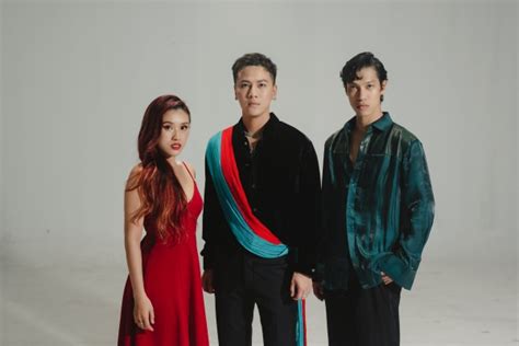 Rời The masked singer Hươu Thần Mai Tiến Dũng trở lại với MV Người như anh