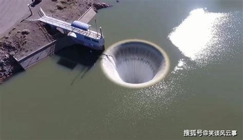 科学家发现地球内部每年吞噬30亿吨水如果没水地球是怎样的呢 海水
