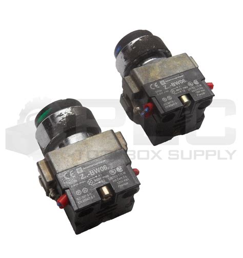 Telemecanique Z Bw06 Lighted Push Button Blue And Green 2 6w 400v