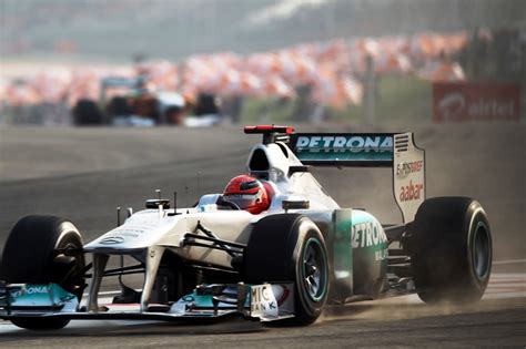 Мерцедес се надяват да са по близо до най бързите екипи в последните стартове Clubs1 Bg