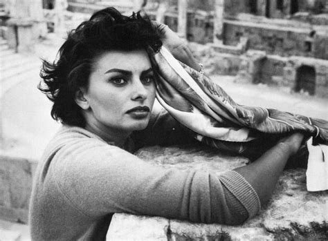 Sophia Loren Young