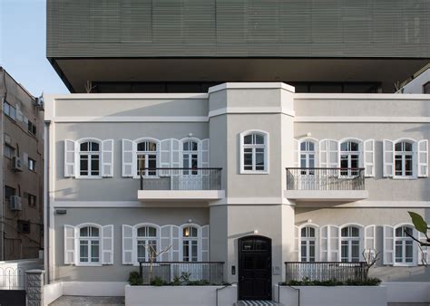 Bar Orian Architects Tops Historic Tel Aviv Villa With Slatted Box To Create The Levee