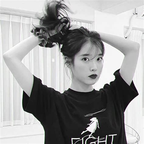 ปักพินโดย B ใน Dlwlrma Iu