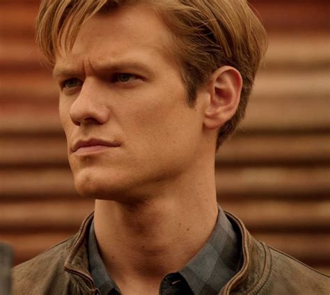 Pin By Speyton On Lucas Till Macgyver Lucas Till Lucas Till