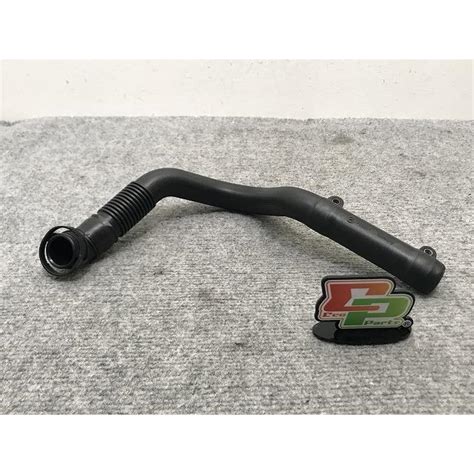 新品 A4 B6 B7 8e系 純正 エアパイプ チューブ 06b 129657c 06b129657c アウディ 134597 エコ