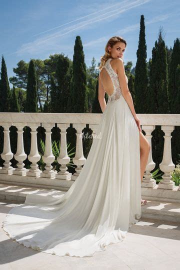 Bella Sposa Bridal Boutique In Essex Bridalwear Shops Uk