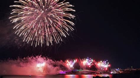 2021 澎湖花火節來了！煙火施放時間、夜間 Sup、包船水上活動整理懶人包 時刻旅行