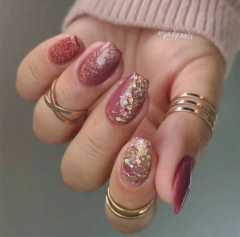 26 Chic And Classic Rose Gold Nail Design Ideas