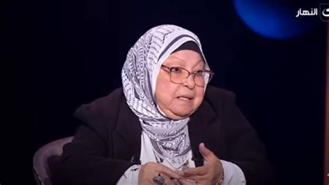 سعاد صالح تثير الجدل بشأن الحجاب والنقاب وتكشف شروط التعدد في الزواج