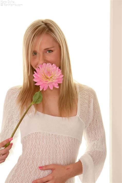 Pictures Of Kara Duhe Showing Her Tits Porn Pictures Xxx Photos Sex