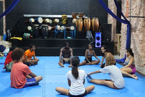 Centro de tortura na ditadura Forte do Barbalho tem aulas de teatro música dança e circo