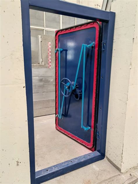 Waterproof Flood Gate Vs Traditional Barriers Which Is More Effective