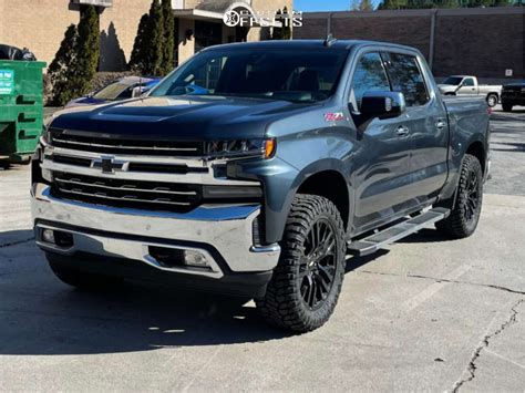 Chevy Silverado On 22 Wheels