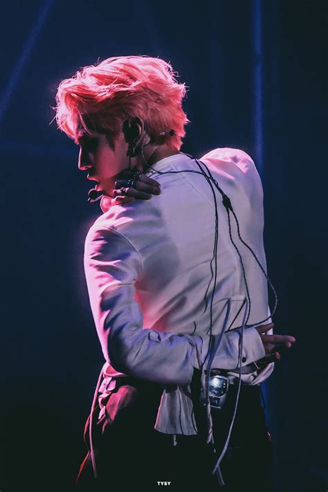 Nctzens Are Convinced Ncts Taeyong Has The Best Photographer As A Home