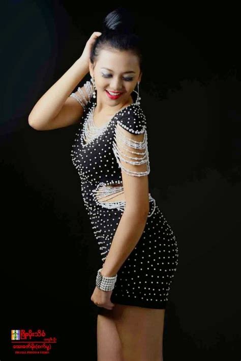 Shwe Hmone Yati Myanmar Hot Model Girl Myanmar Model Girl