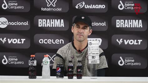 Léo Condé Analisa Trabalho Feito E Analisa Reta Final Do Vitória Na