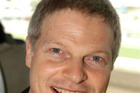 Productor De Hollywood Se Suicida Y Deja Millonaria Herencia