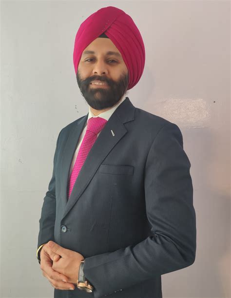 Best Spine Surgeon In Mumbai Dr Gurneet Singh Sawhney